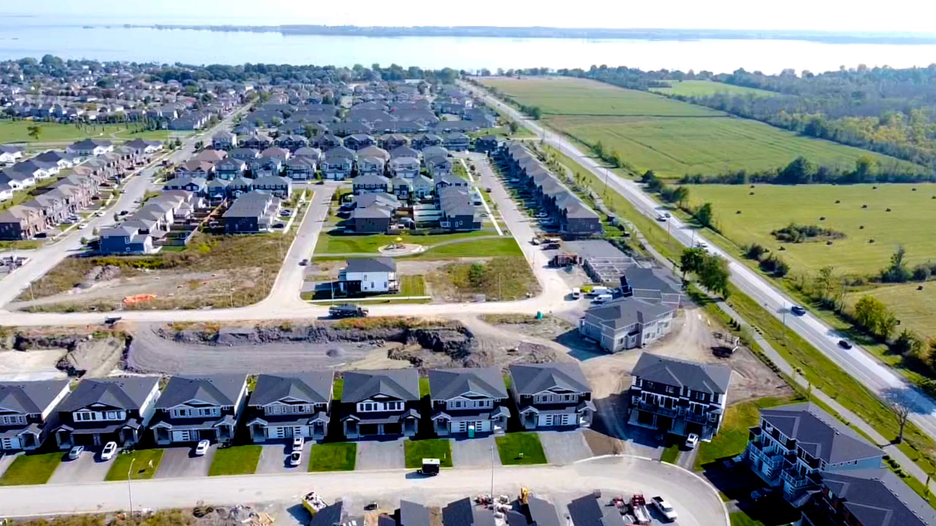 LAKESIDE PONDS (PHASE 3) - Barr Homes | Kingston Homebuilders